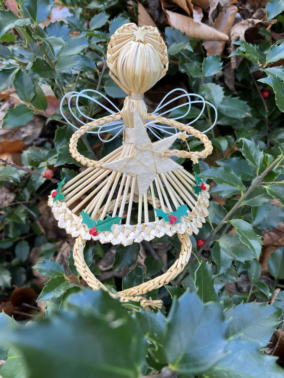 JCCFS | Come explore Wheat Weaving and Straw Art with Linda Beiler